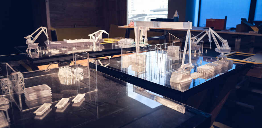 Interactive shipyard model brings modern shipbuilding to life