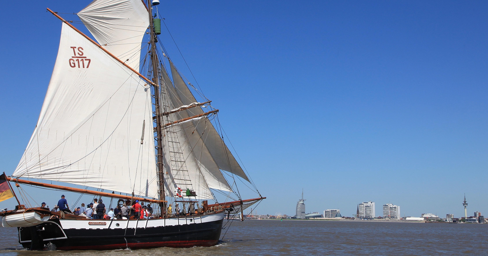 Mit dem Wind um die Welt: Segelschiffe und wie sie funktionieren