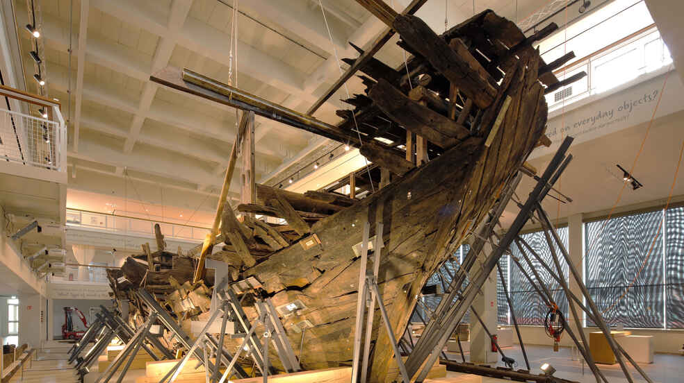 Bremer Kogge aus der Hansezeit im Deutschen Schifffahrtsmuseum in ...