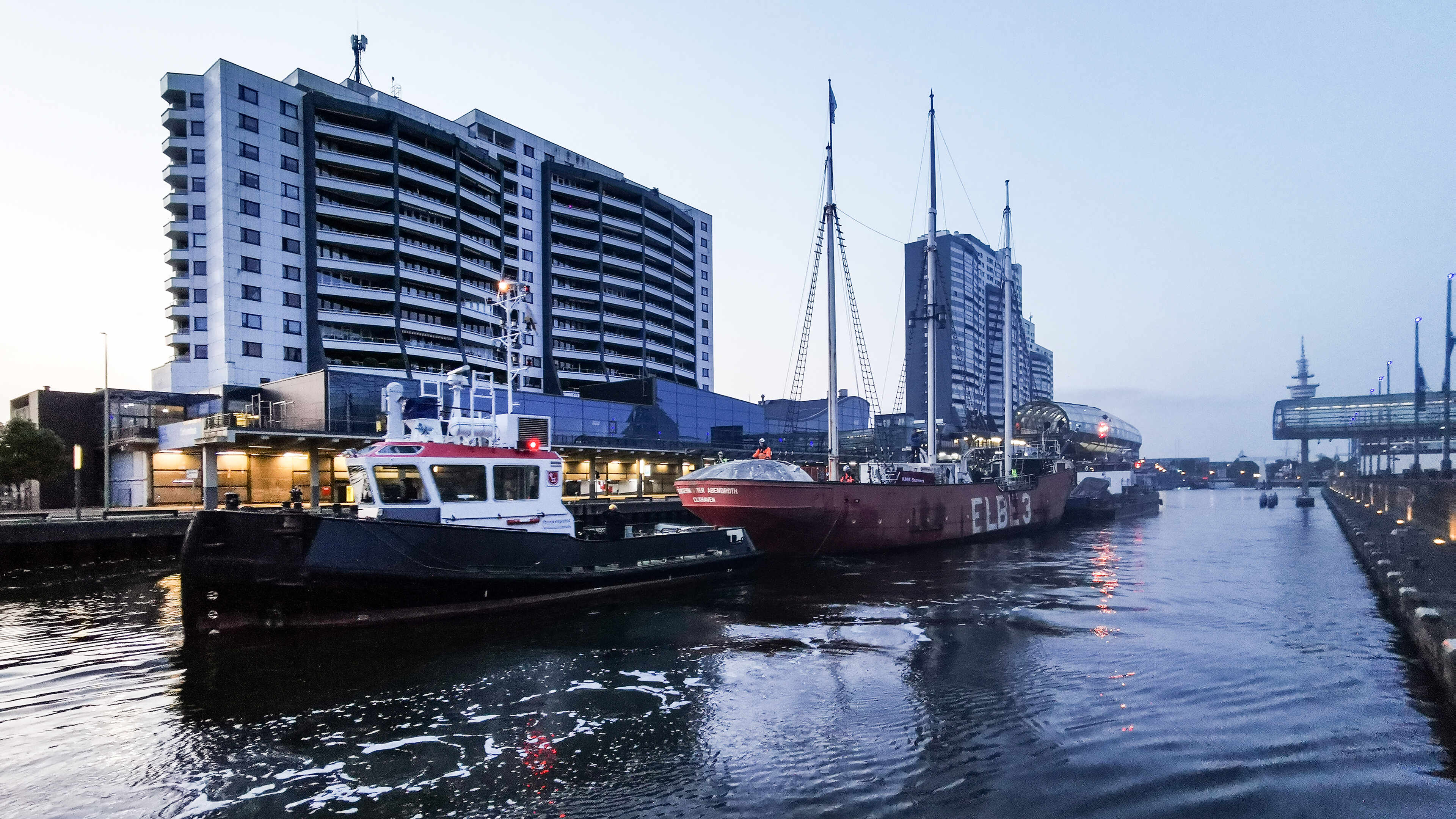 Historic lightship ELBE 3 arrived in dock